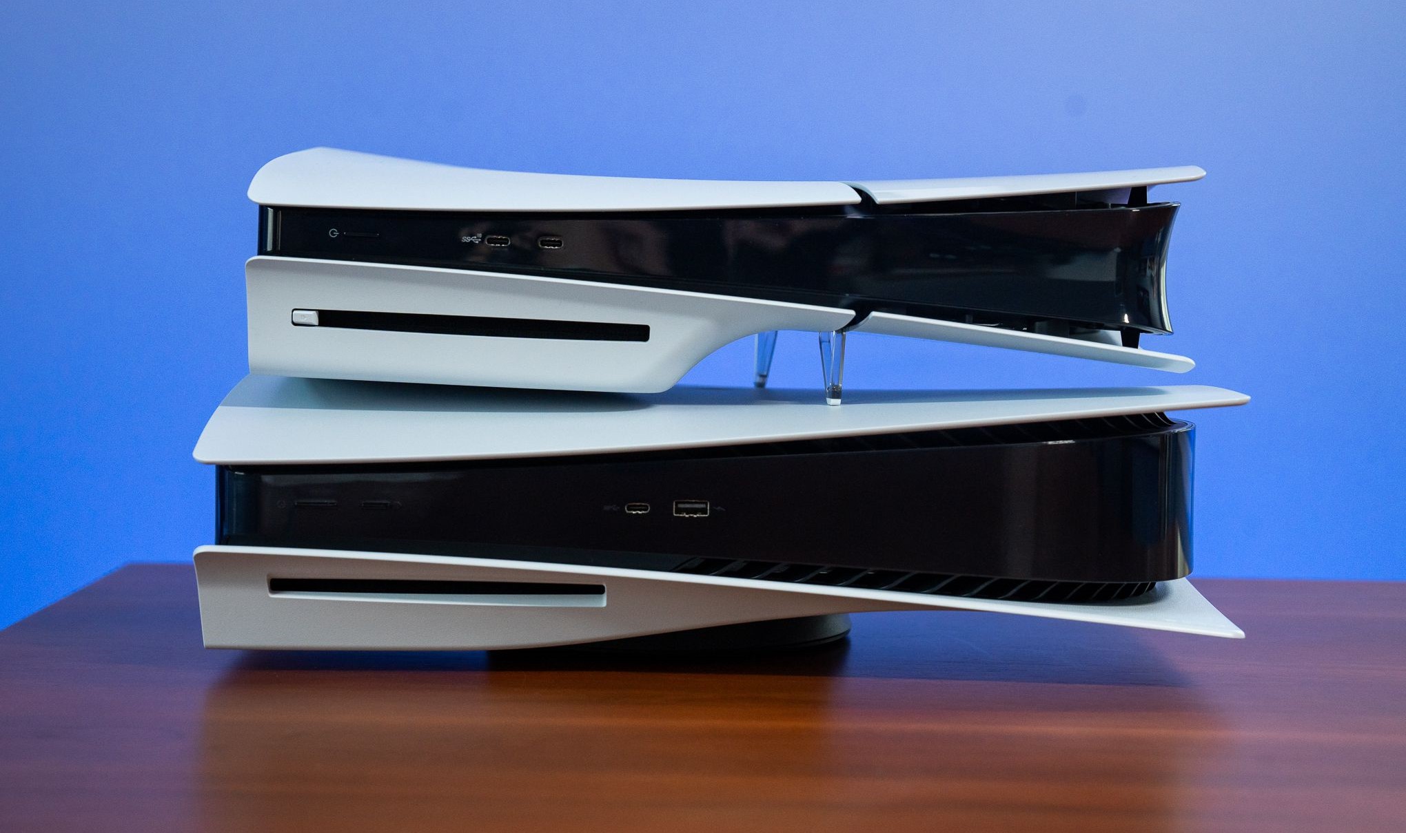 س/ج: هل PS5 Slim افضل من PS5؟ | VGA4A